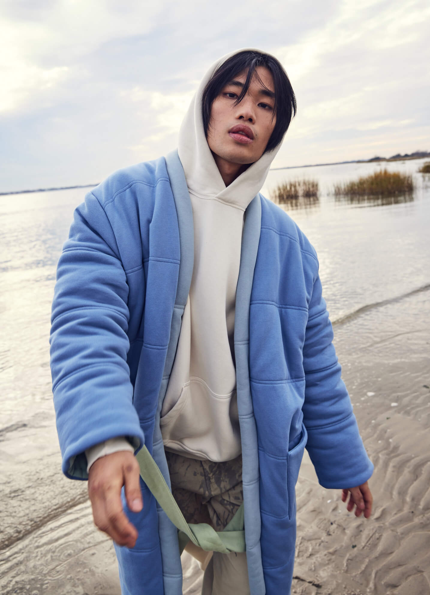 OFFHOURS Homecoat in Big Sky