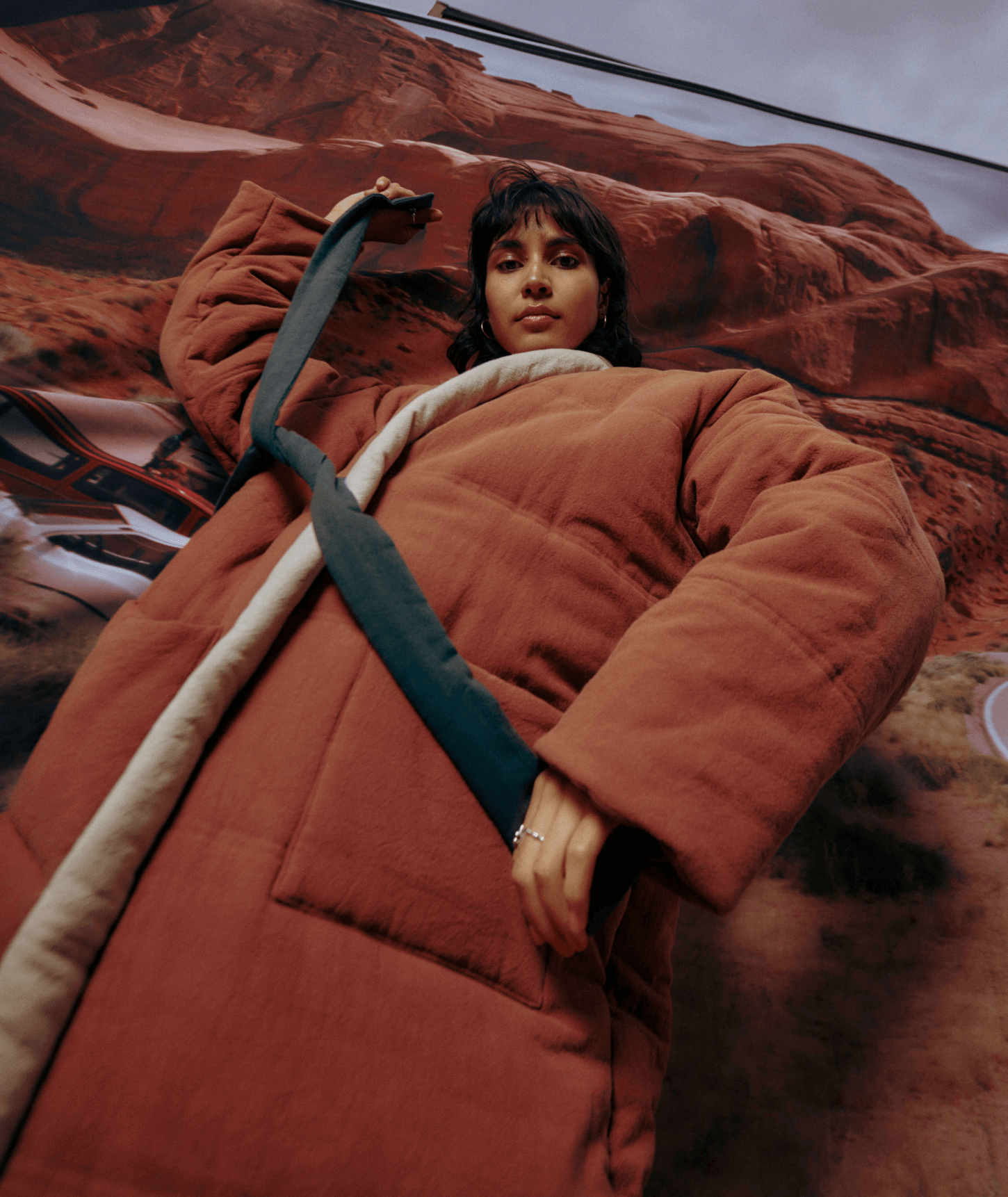 OFFHOURS Homecoat in Red Rock