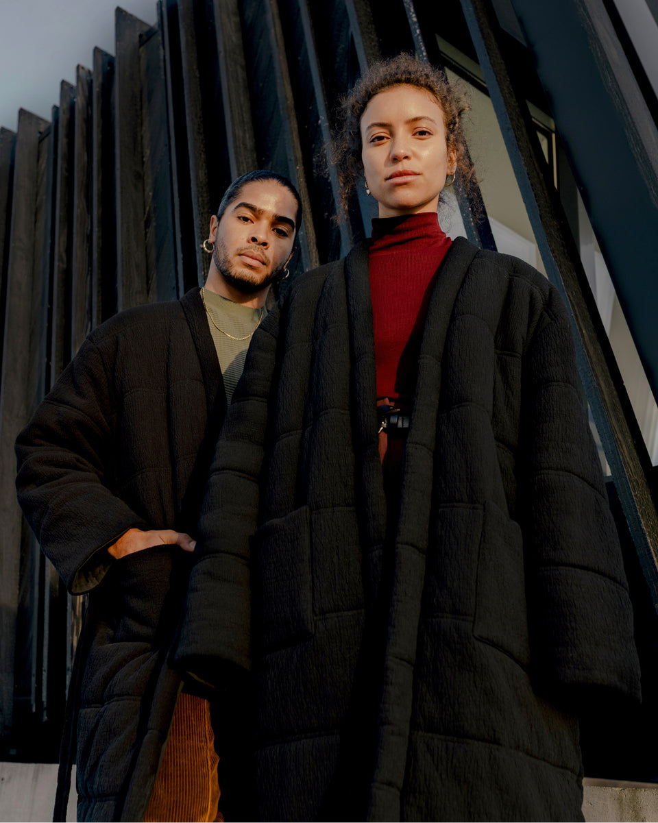 OFFHOURS Homecoat in Lunar
