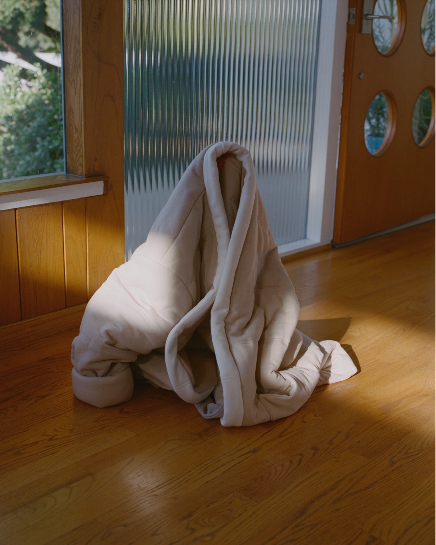 OFFHOURS Homecoat in Affogato